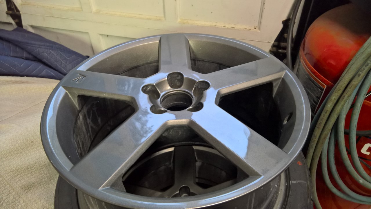 Anybody have 18x8 wheels? | SwedeSpeed - Volvo Performance Forum